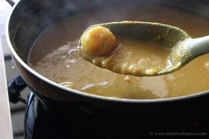 Aloo Pindi Miriyam Recipe - Traditional Andhra Potato Stew with Pepper