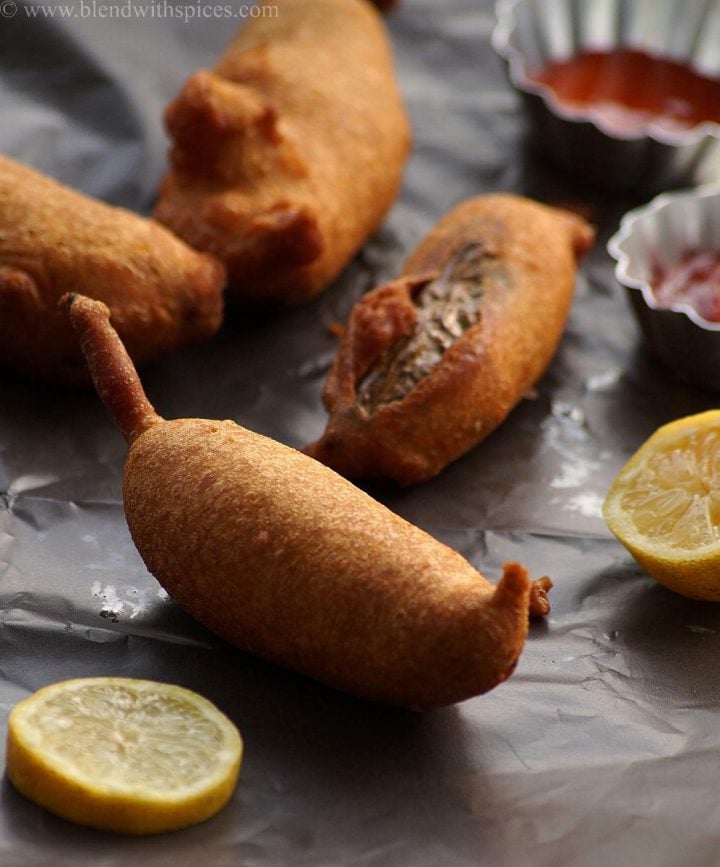 Rajasthani Mirchi Vada Recipe - How to Make Jodhpuri Mirchi Bada