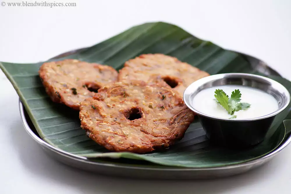 Sorakaya Vadalu Recipe - Traditional Andhra Bottle Gourd Vada Recipe