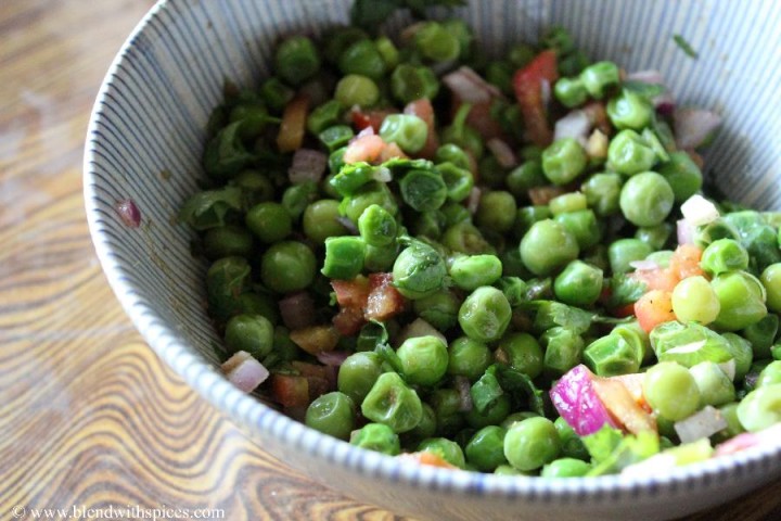 Matar Chaat Recipe - How to Make Healthy Indian Green Peas Chaat