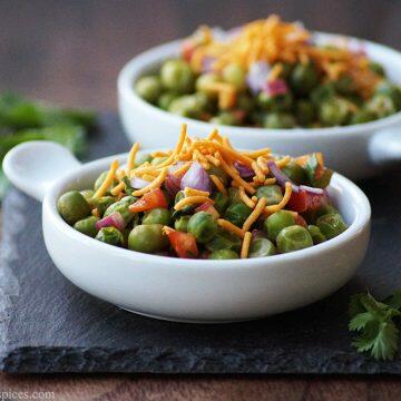 Matar Chaat Recipe - How to Make Healthy Indian Green Peas Chaat
