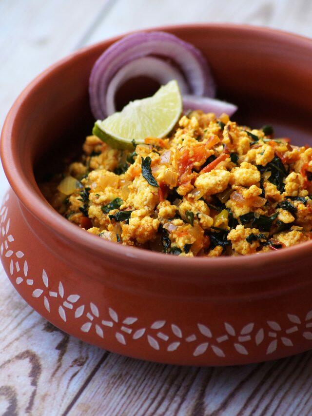 Ponnaganti Vepudu with Kura Podi Recipe - Water Amaranth Leaves Stir-Fry