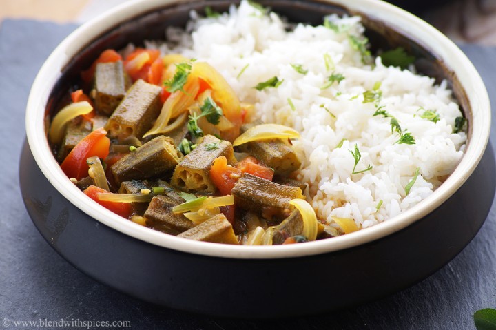 Bendakaya Pulusu Recipe - Andhra Style Okra in Tamarind Gravy