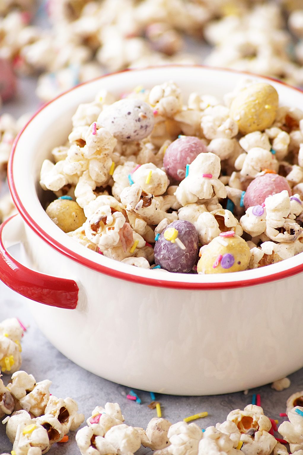 White Chocolate Easter Popcorn