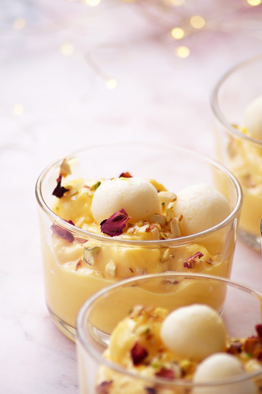 Custard Rasgulla - Fusion Indian Pudding Recipe