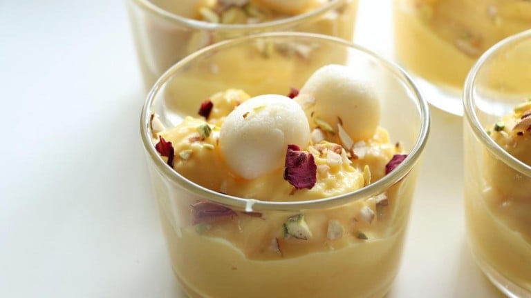 Custard Rasgulla - Fusion Indian Pudding Recipe