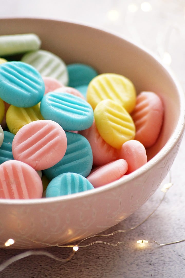 Old Fashioned Cream Cheese Mints (Wedding Mints)