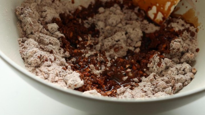 Castagnelle (Italian Crunchy Almond Cookies)